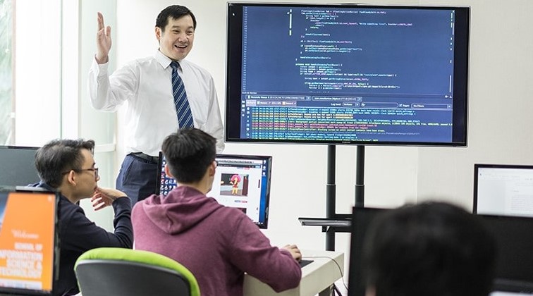 Apa Itu Jurusan Informatika Komputer? Ini Dia Serba Serbinya!